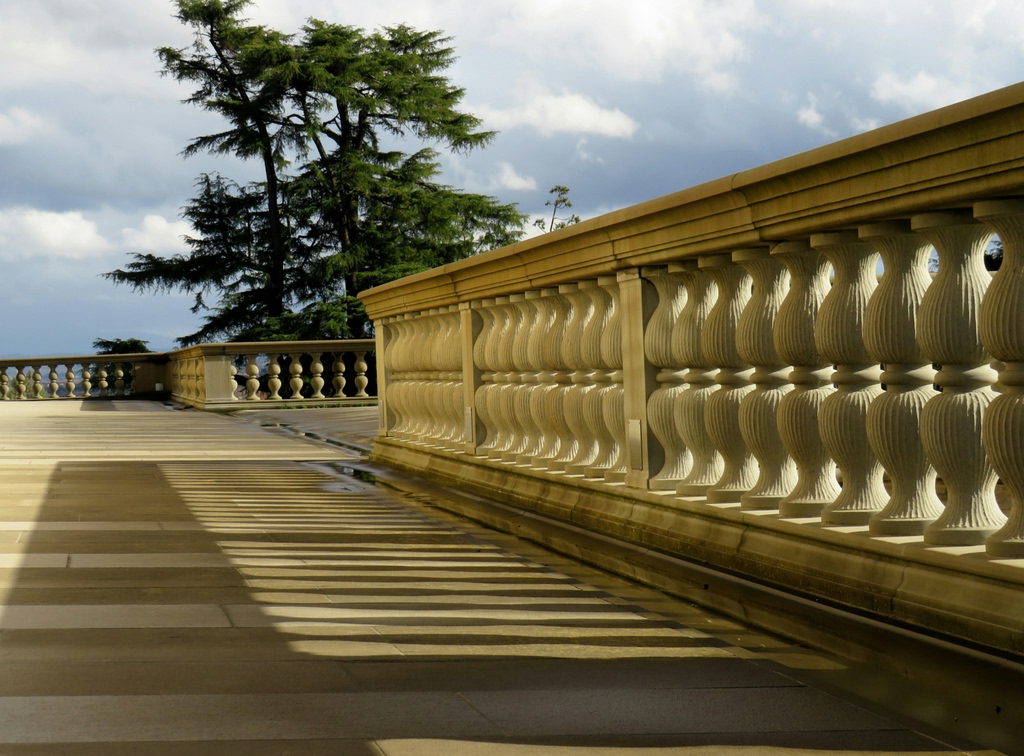 Balaustra: dizionario, significato e curiosità