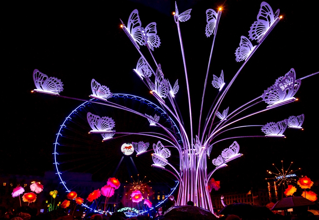 Luminarie: dizionario, significato e curiosità