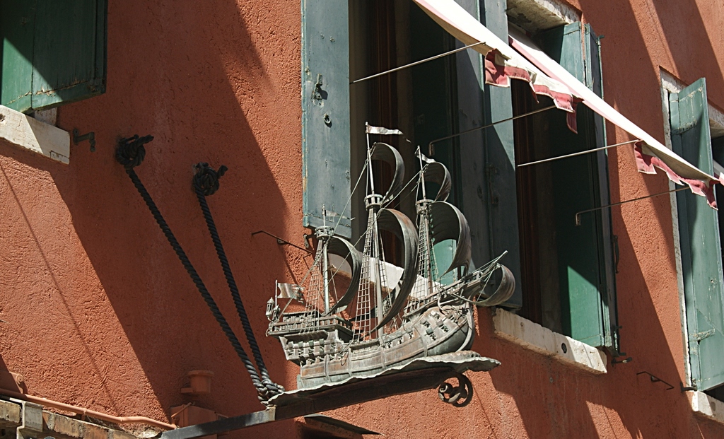 Vascello: dizionario, significato e curiosità