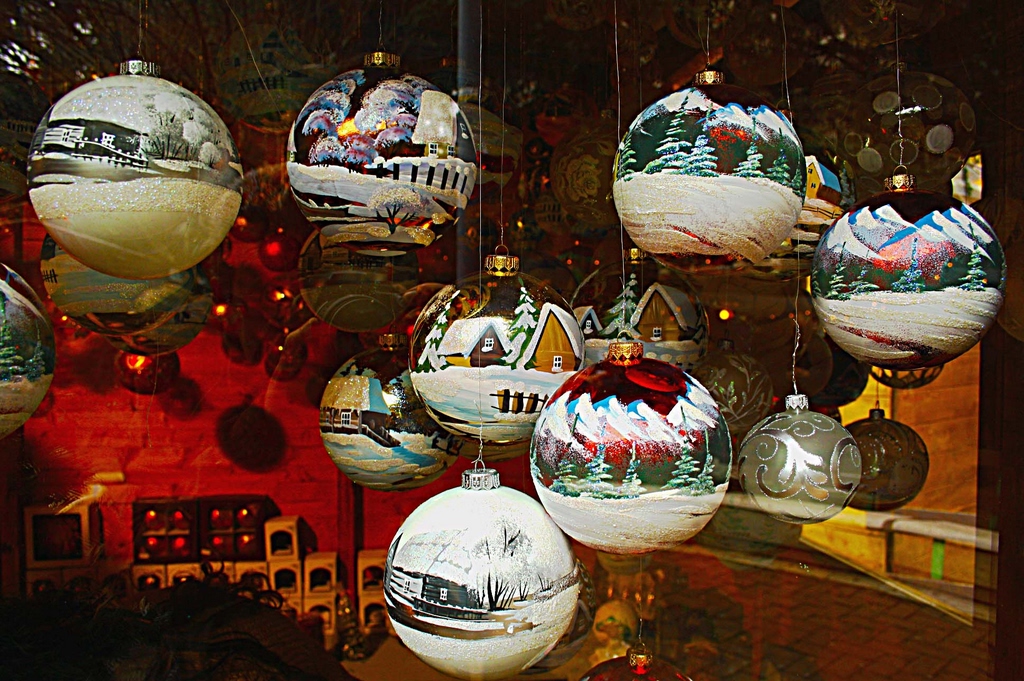 Appese: dizionario, significato e curiosità