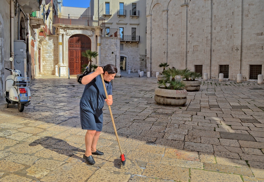 Scopa: dizionario, significato e curiosità