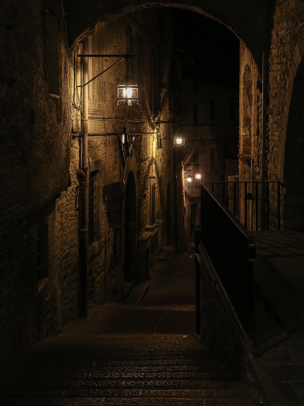 Notte: dizionario, significato e curiosità