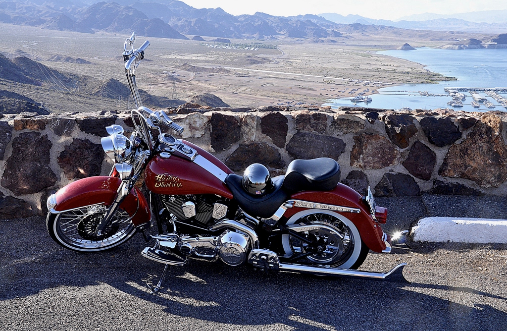 Motocicletta: dizionario, significato e curiosità